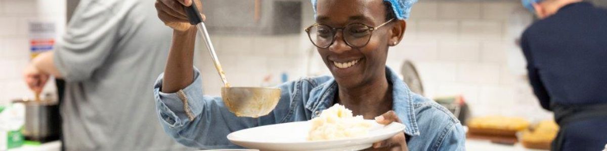 FoodCycle Sheffield Broomhall - cooking volunteer